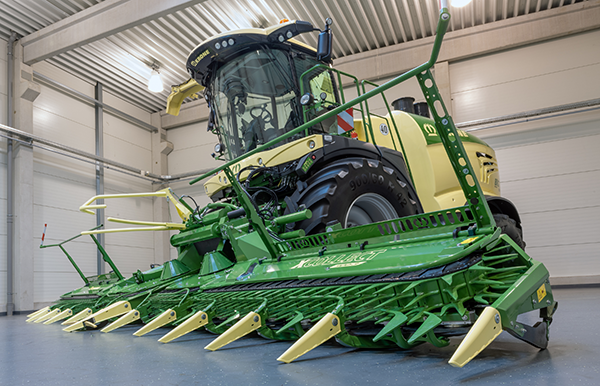 More than 100 years of farm machinery from Spelle | Here » KRONE